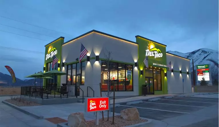 Del Taco tashqi ko'rinishi