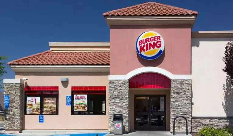 Burger King restaurant udvendigt.