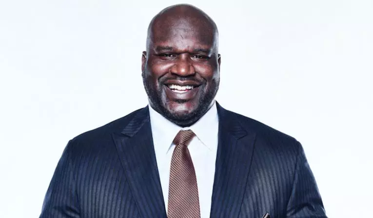 Papa John's lem rau Shaq, nqis peev rau txoj cai nkoj 13655_2