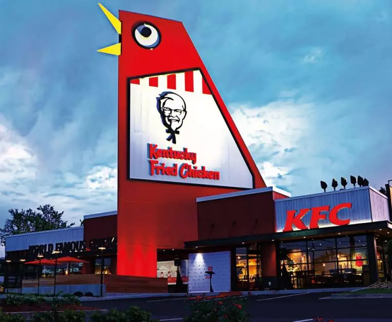 KFC-nin Qayıdış Hekayəsi Uçur 13875_1