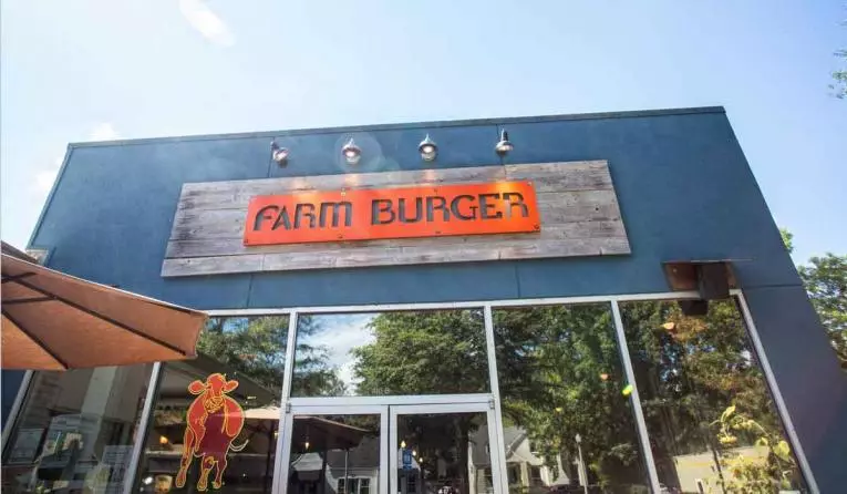 Pọdkastị: Otu Farm Burger siri wuo echiche Burger ka mma 13885_1