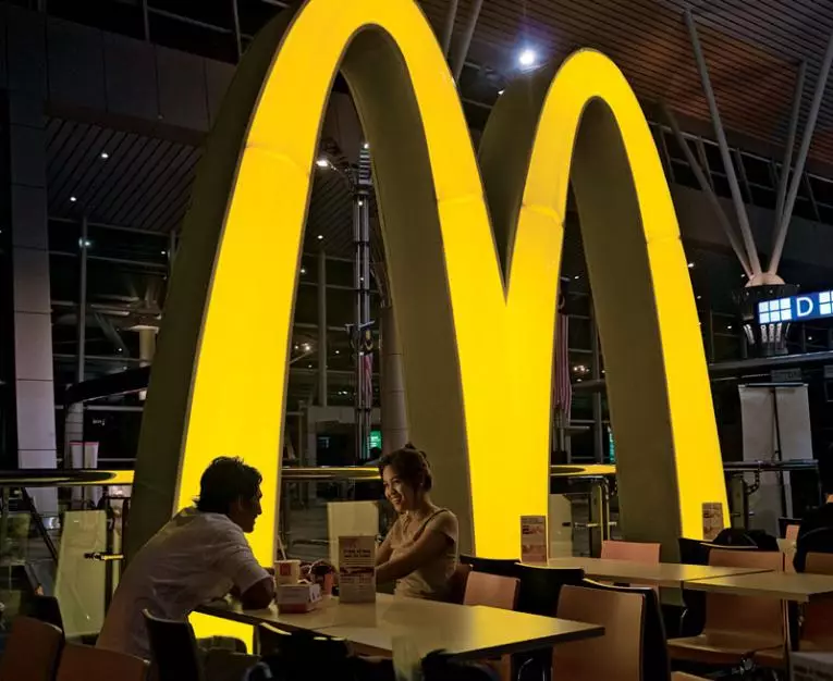 CEO McDonald's verdiende bijna het dubbele in 2016 16447_1