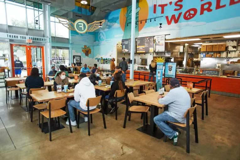 Freebirds World Burrito Interieur.