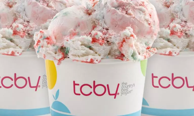 Ang frozen yogurt sa TCBY libre sa Pebrero 6.