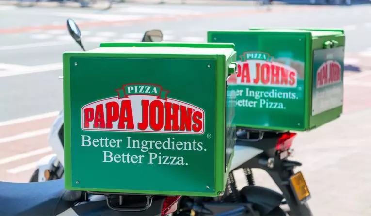 Papa Johns Pizza logo ee baaskiillada dhalmada.