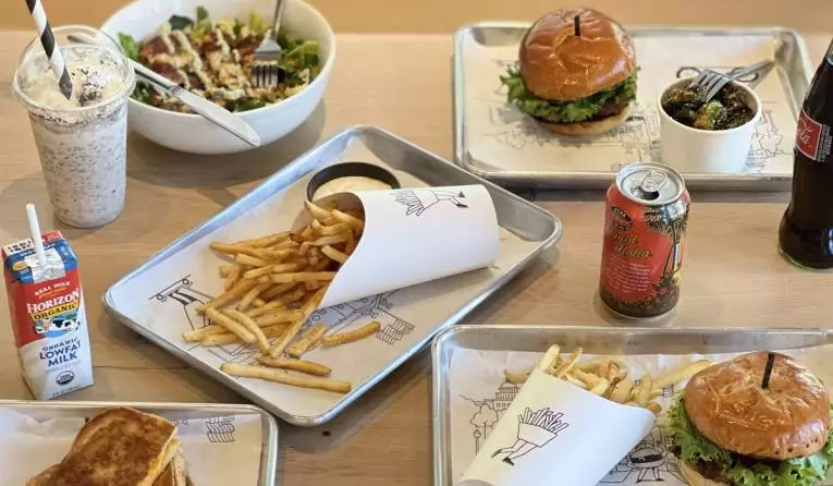 D.C. Burger Brand Eat Brgz eröffnet zweites Geschäft in Chinatown