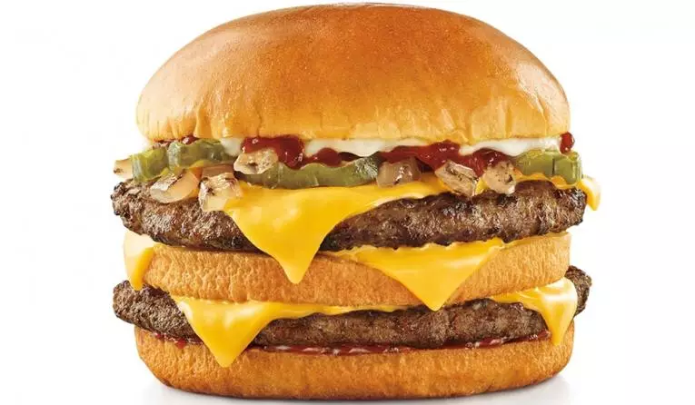 Sonic Drive-In Beefs Up Menu met Biggie Cheese vir $4,99 6013_1