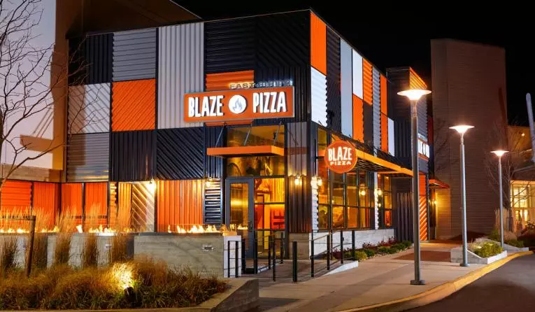 Blaze Pizza İddialı İnkişaf Strategiyasının əsasını qoyur 6080_3