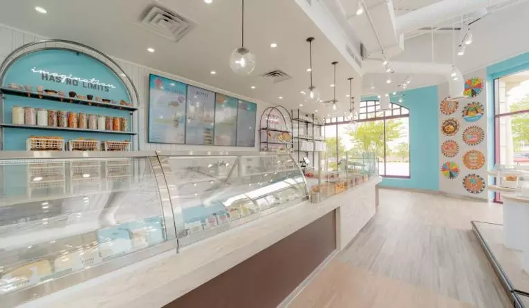 A Nestlé Toll House kávézók az év végére nagyszerű amerikai sütikké változnak