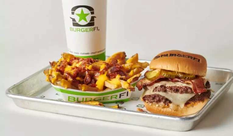 QSR ನ ಬ್ರೇಕ್ಔಟ್ ಬ್ರ್ಯಾಂಡ್ 2020: BurgerFi Skyrockets to Wall Street 625_3