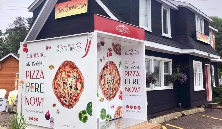 A PizzaForno a pizzakészítő robotok felé vezeti a rohanást 6630_2