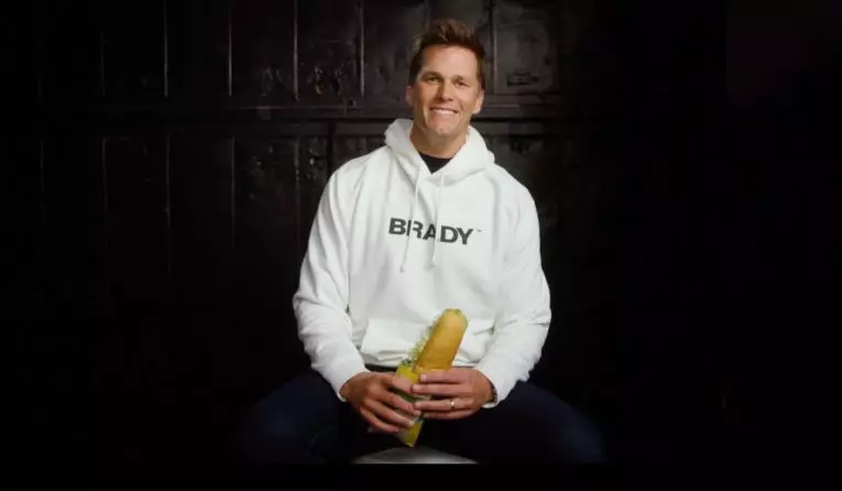 Subway lan Tom Brady.
