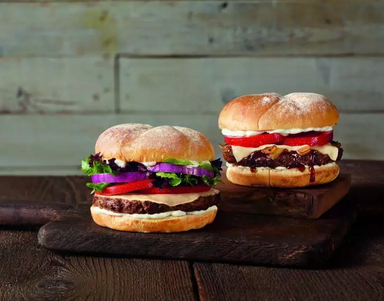 Нови хамбургери Јацк ин Бок: Алл Америцан Рибеие и Хаварти & Гриллед Онион Рибеие