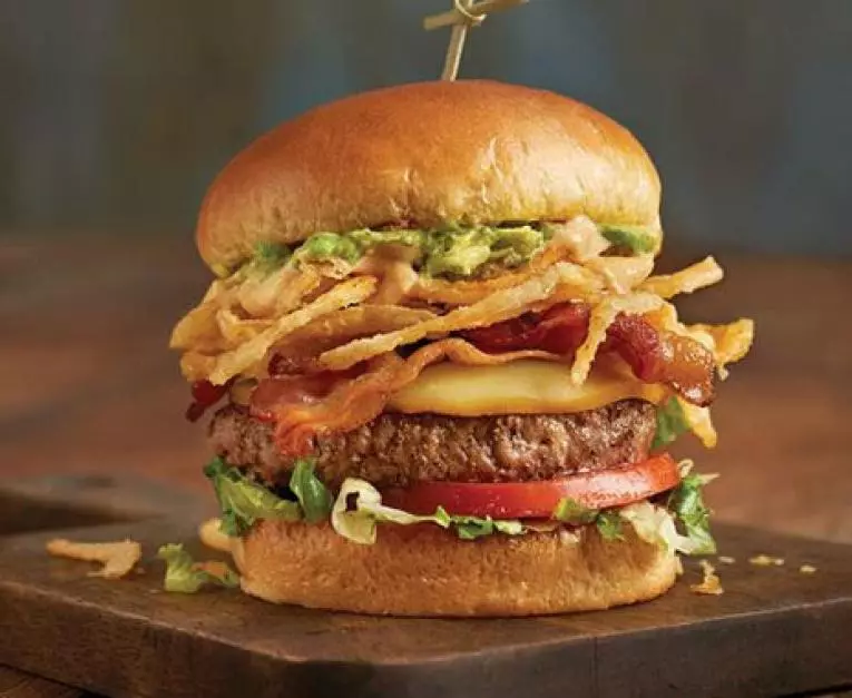 Burger 21 bayramlar uchun "Burger Bucks" bilan qaytarib beradi
